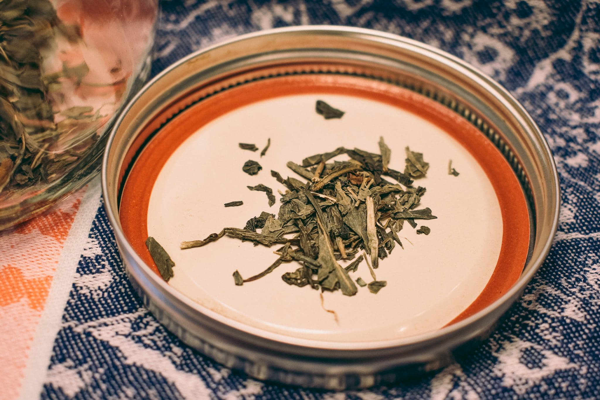 Health Benefits of Green Tea - Cats & Coffee - Food and Drink