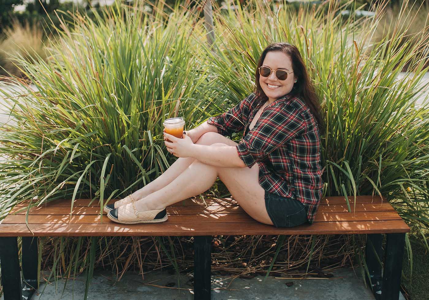 How to Use Poshmark: A Complete Poshmark Seller Guide